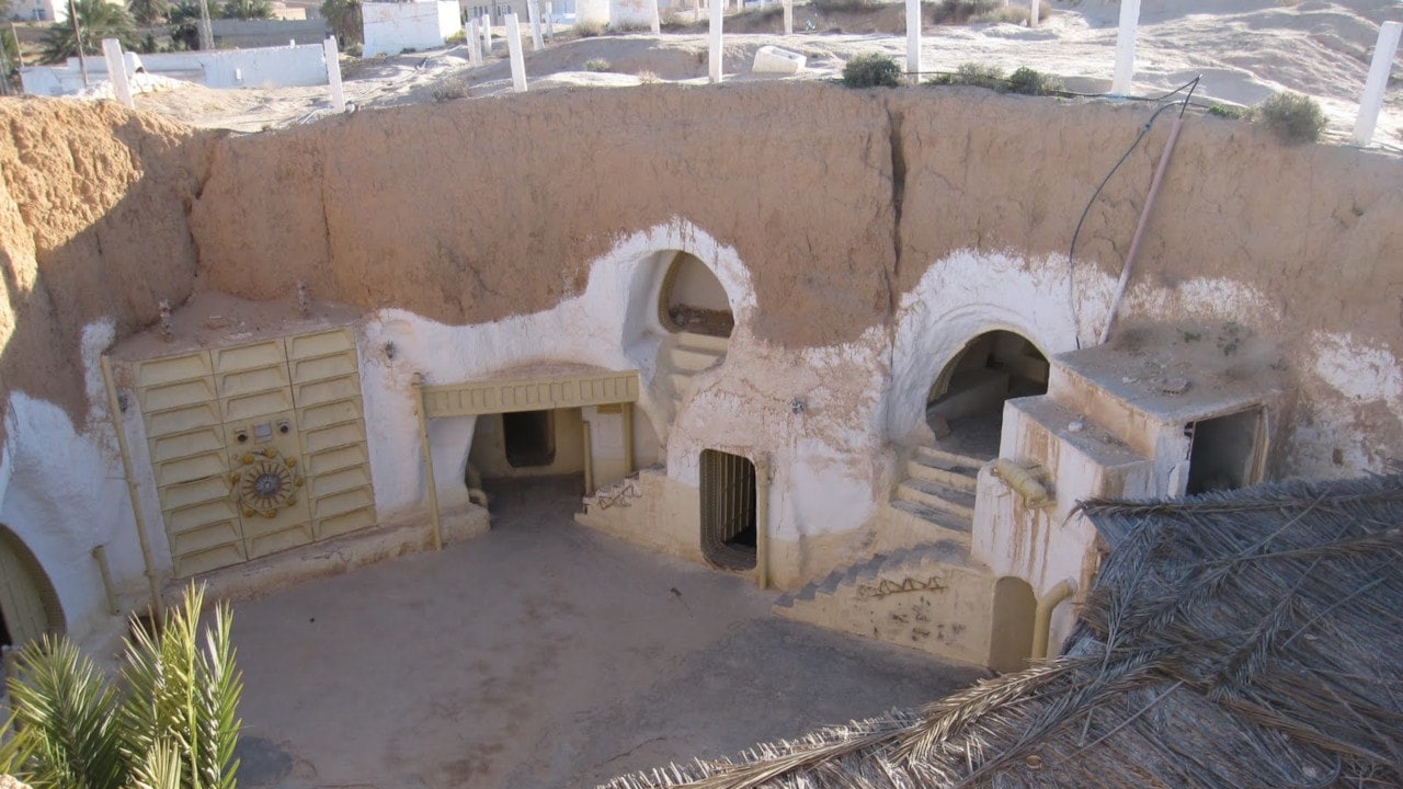Hotel Sidi Driss / Lars Homestead Interior - Star Wars Location