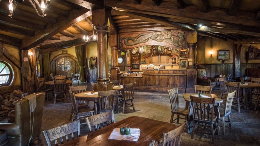 Hobbiton Movie Set Private Tour from Auckland - Auckland, New Zealand